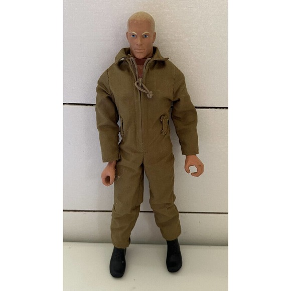 Hasbro | Toys | Gi Joe B7 Flying Fortress Bomber Pilot 12 Inch 16 Scale ...